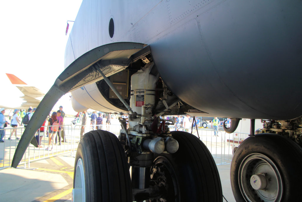 Boeing B-52 Stratofortress - Destination's Journey