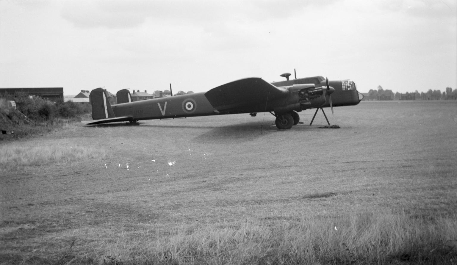 Armstrong Whitworth Whitley - Destination's Journey