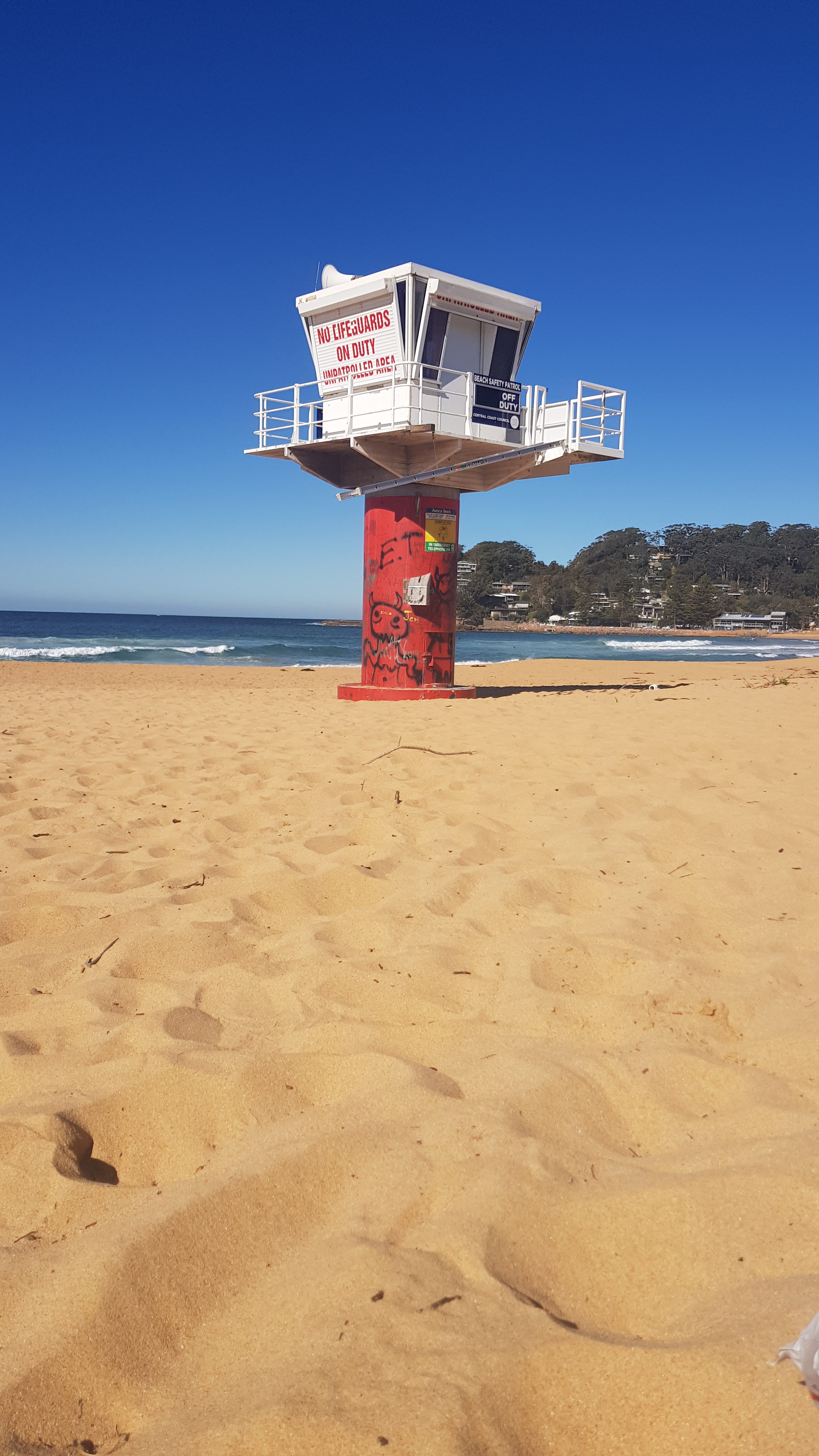 Avoca Beach and Rock Platform - Destination's Journey