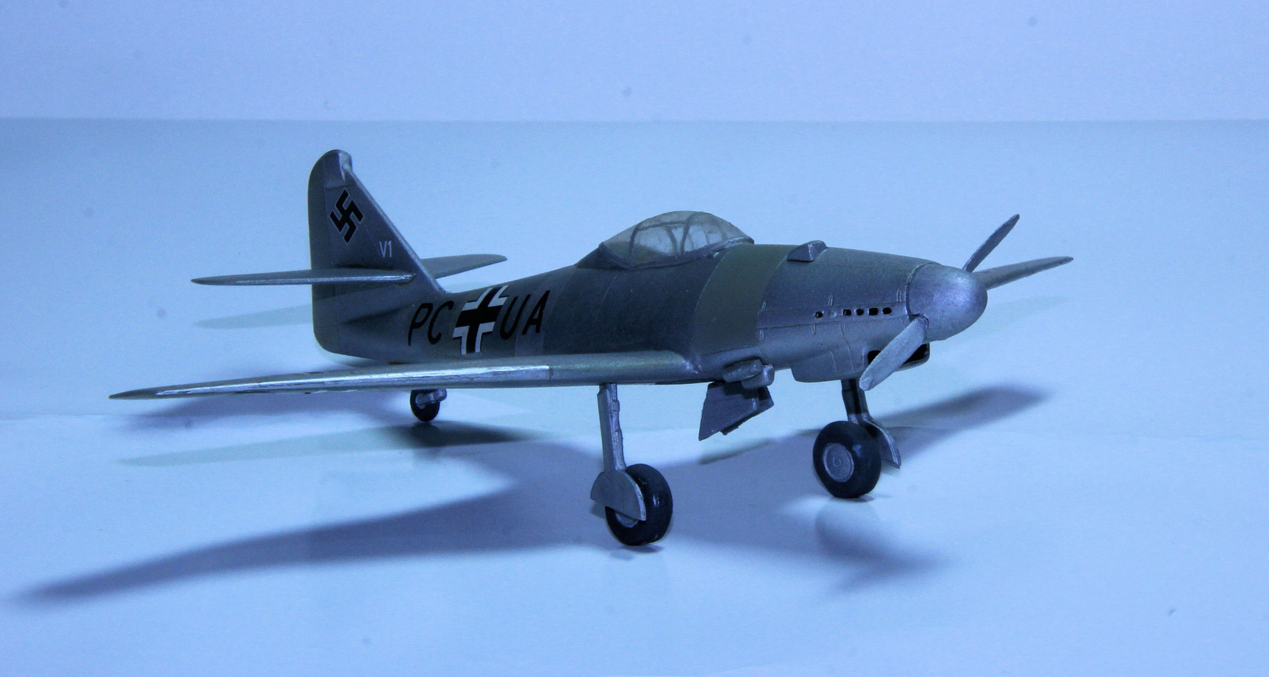 Messerschmitt Me 262 Scale Models - Destination's Journey