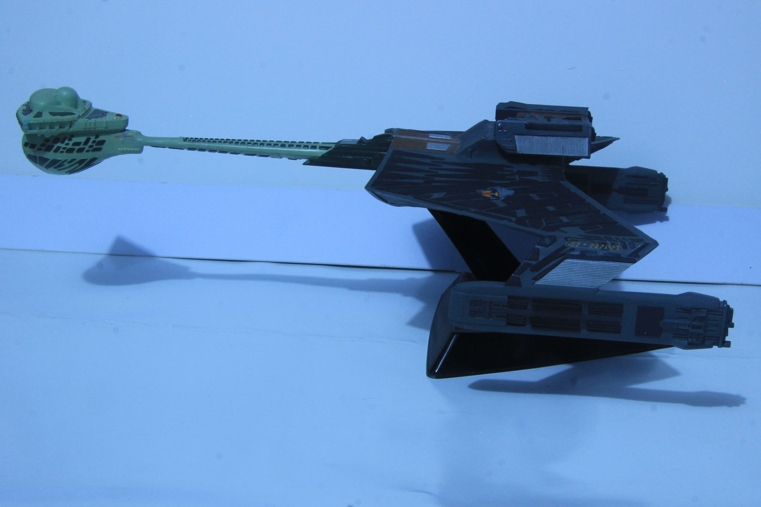 Klingon D7 Battlecruiser Scale Models - Destination's Journey