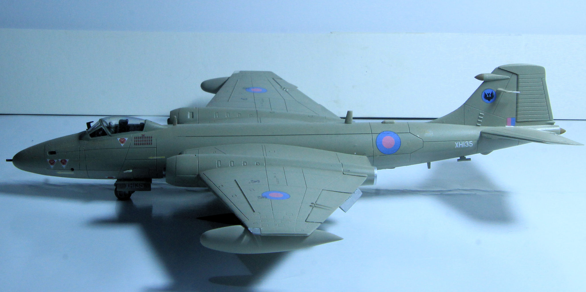 English Electric Canberra Sale Models - Destination's Journey