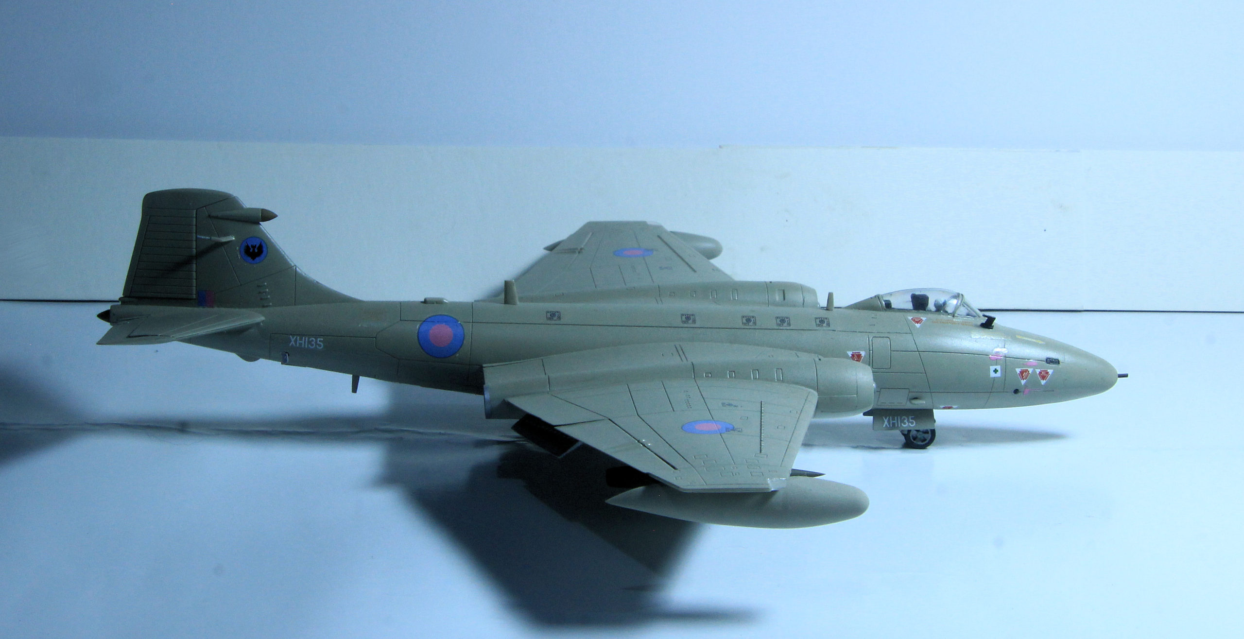 English Electric Canberra Sale Models - Destination's Journey