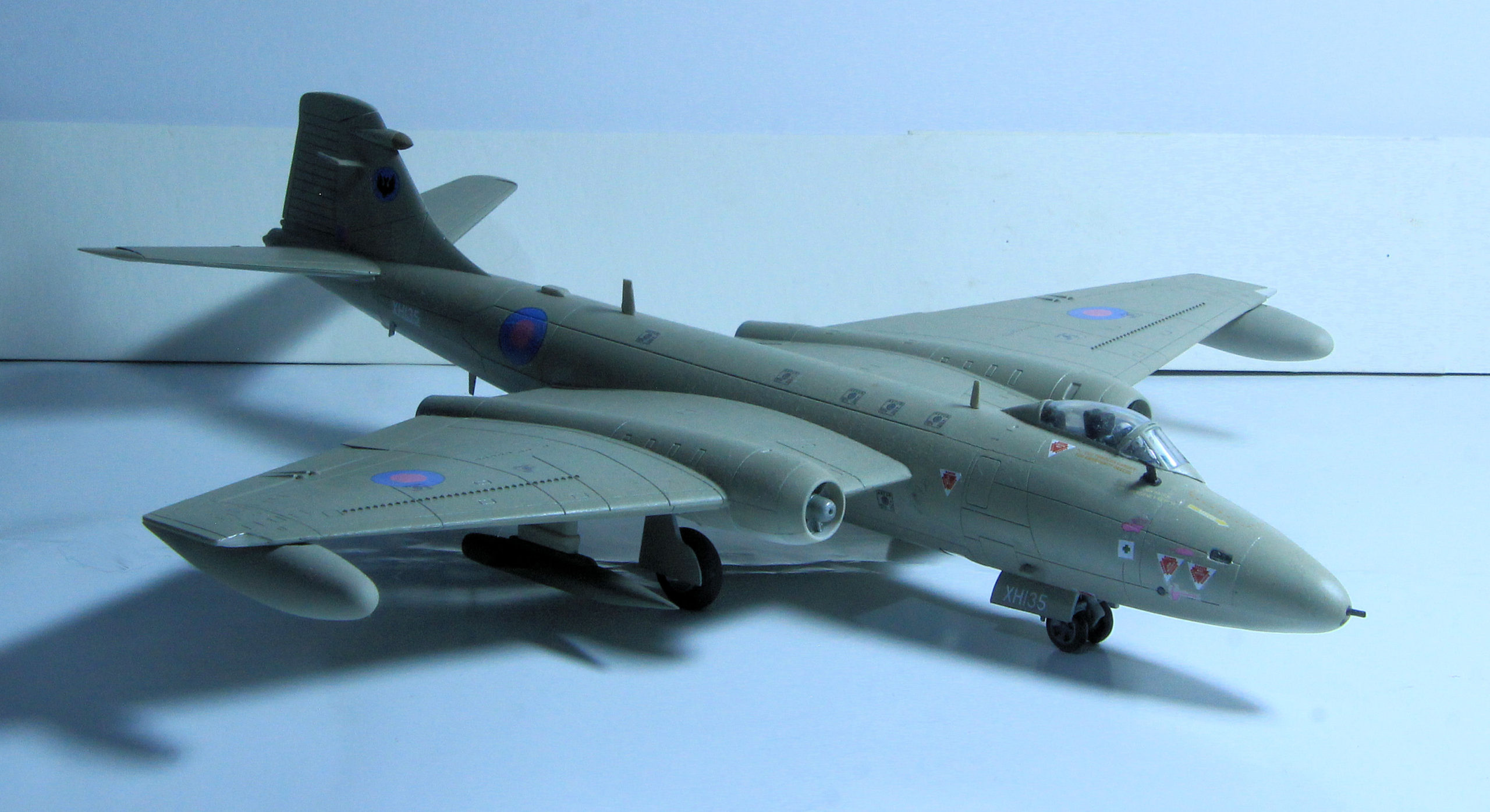 English Electric Canberra Sale Models - Destination's Journey