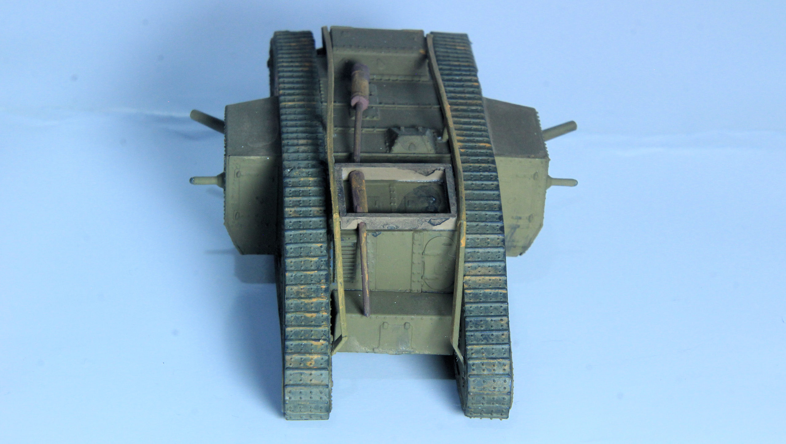British WW1 Heavy Tank Mk IV Scale Models - Destination's Journey