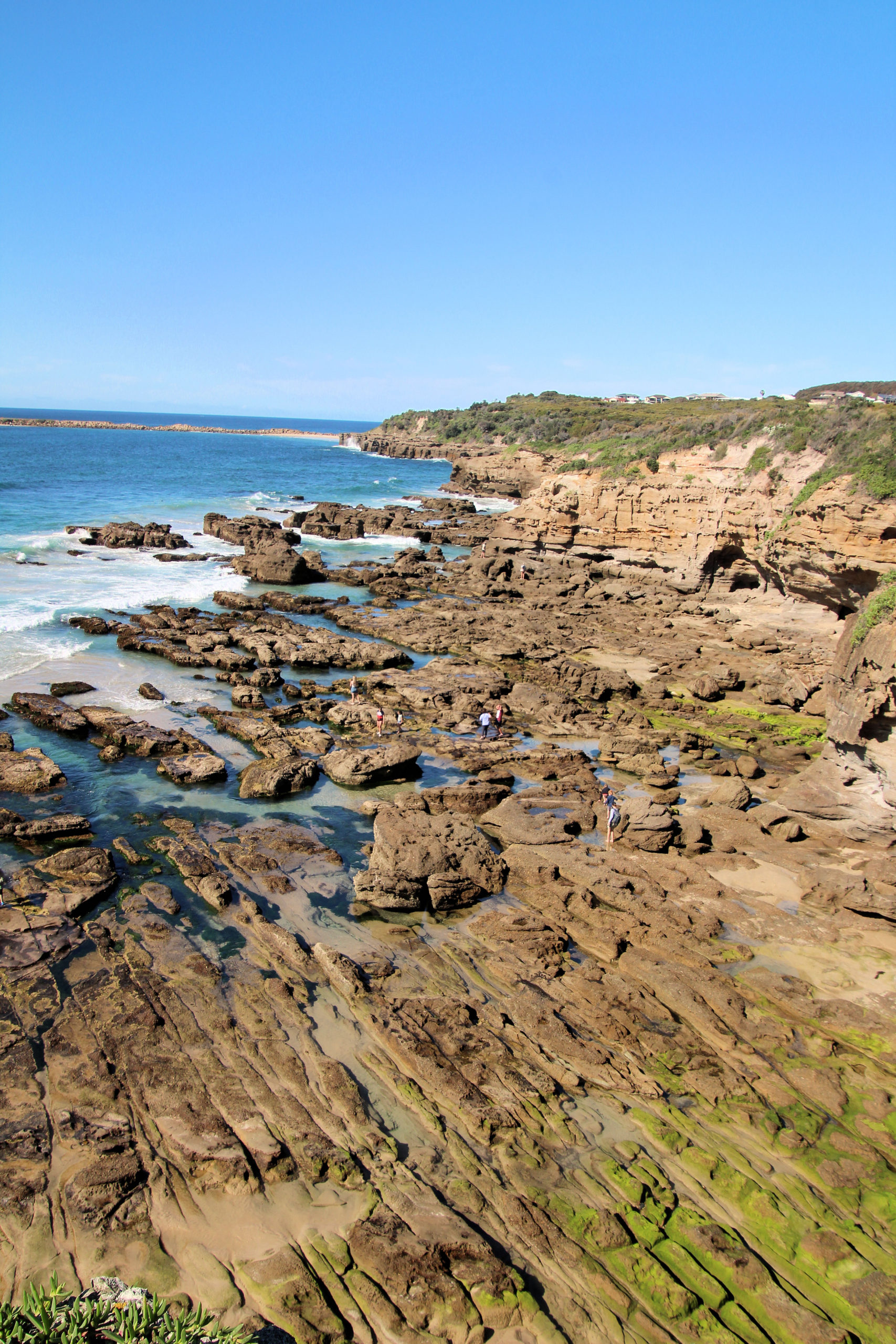 Caves Beach Amazing Beautiful Views - Destination's Journey