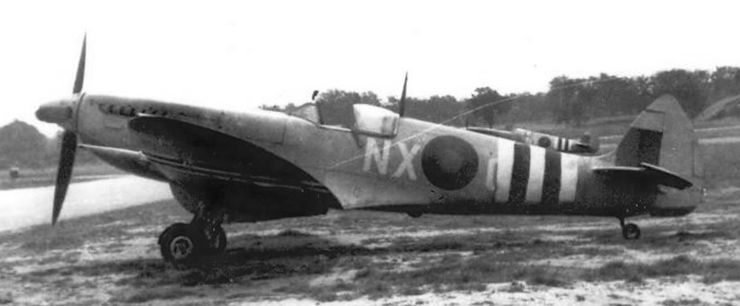 Supermarine Spitfire Mk VII - Destination's Journey