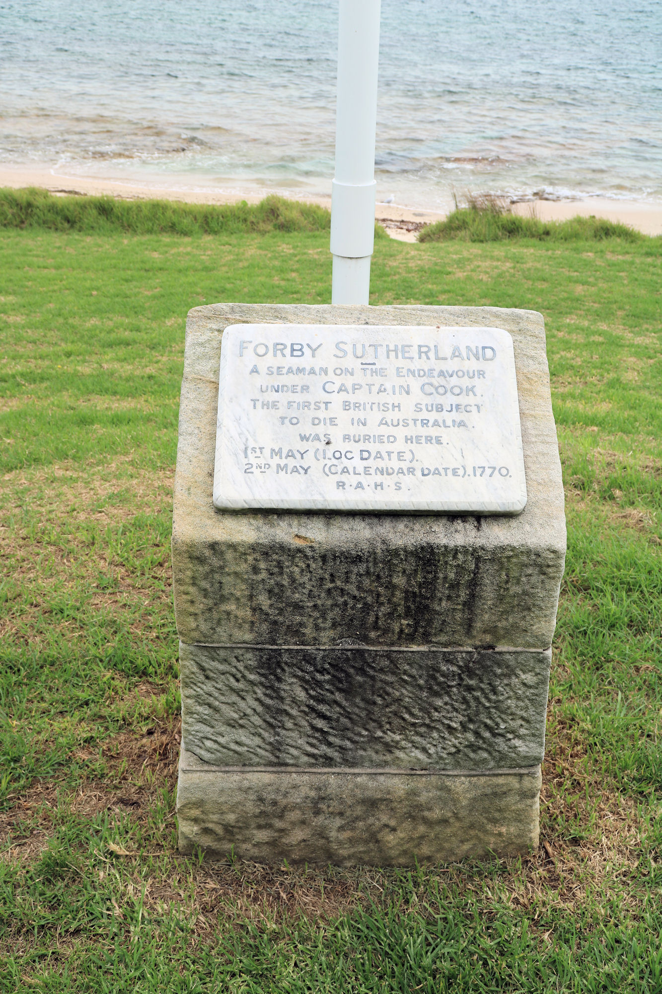 Burrawang Walk Kamay Bay - Destination's Journey