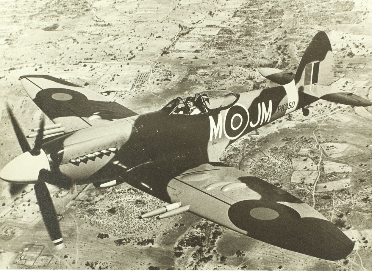 Supermarine Spitfire F.Mk 22 - Destination's Journey