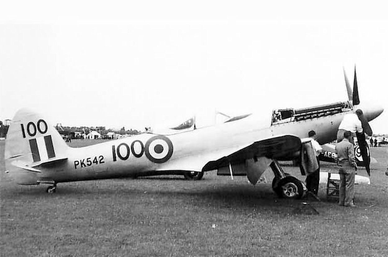 Supermarine Spitfire F.Mk 22 - Destination's Journey