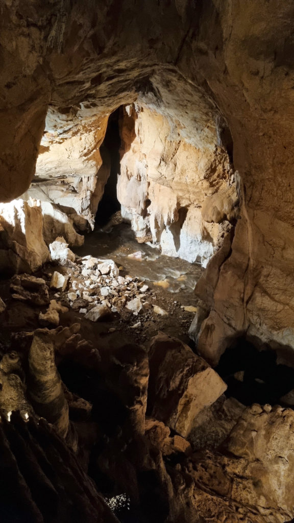 Wombeyan Caves - Destination's Journey