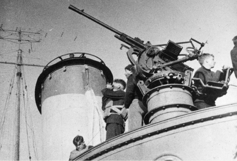 HMAS Perth (I) Australian Light Cruiser - Destination's Journey