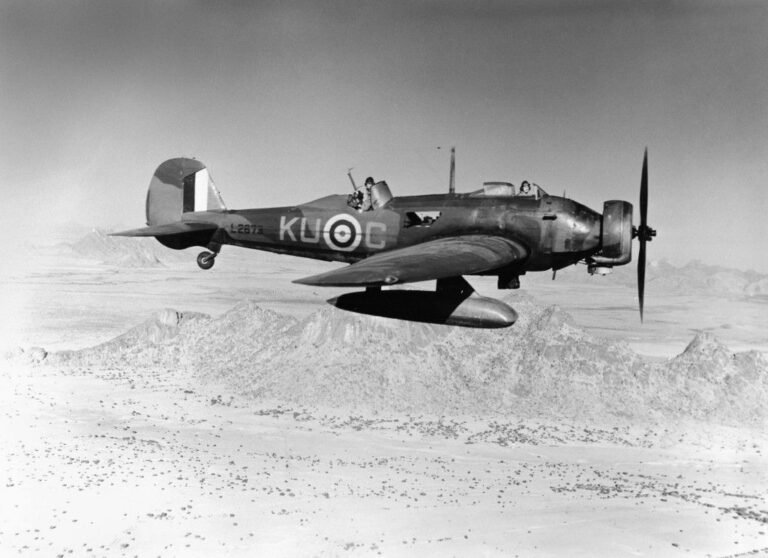 Vickers Wellesley British Bomber - Destination's Journey