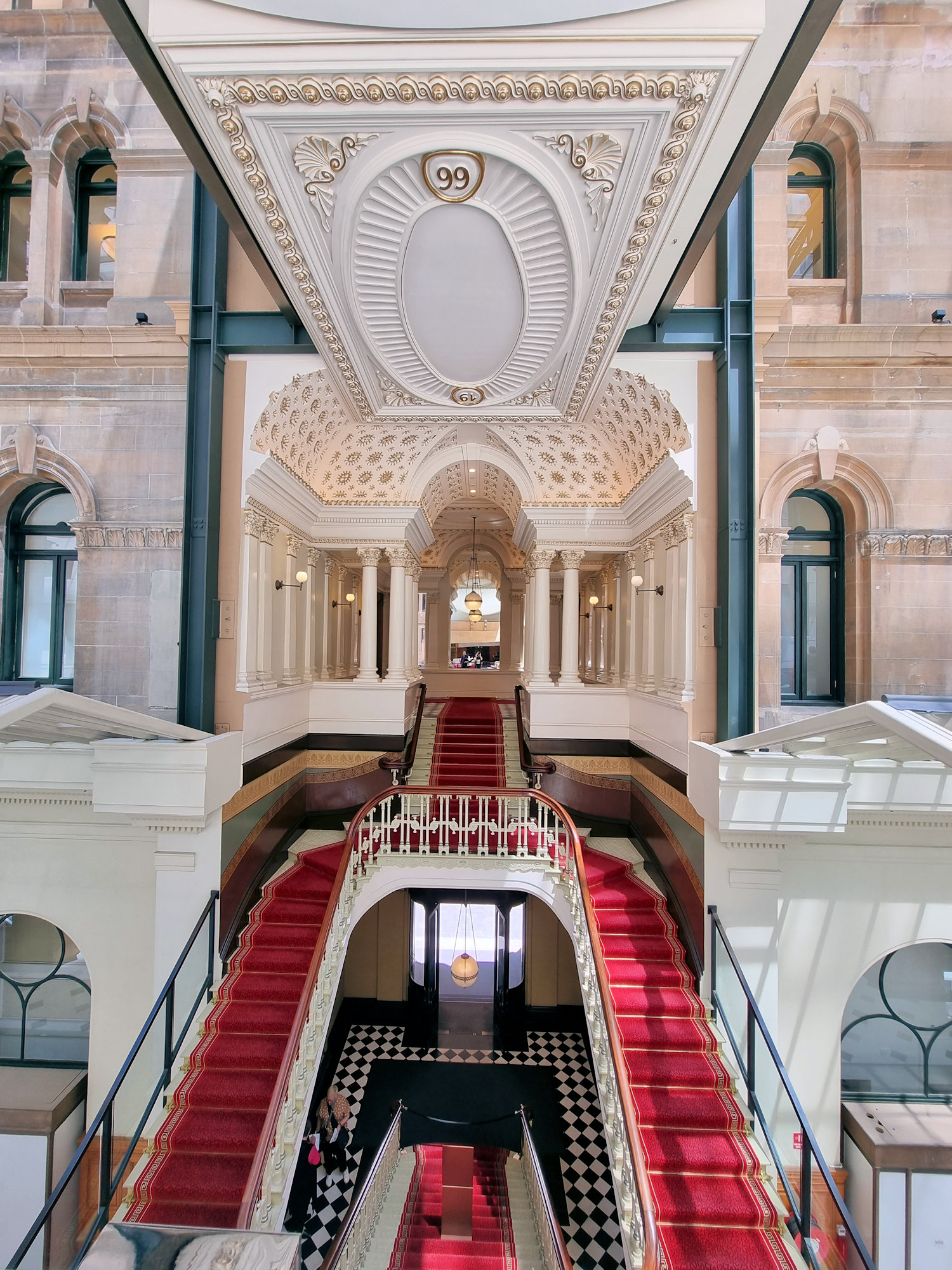 Fullerton Hotel Post Office Building - Destination's Journey
