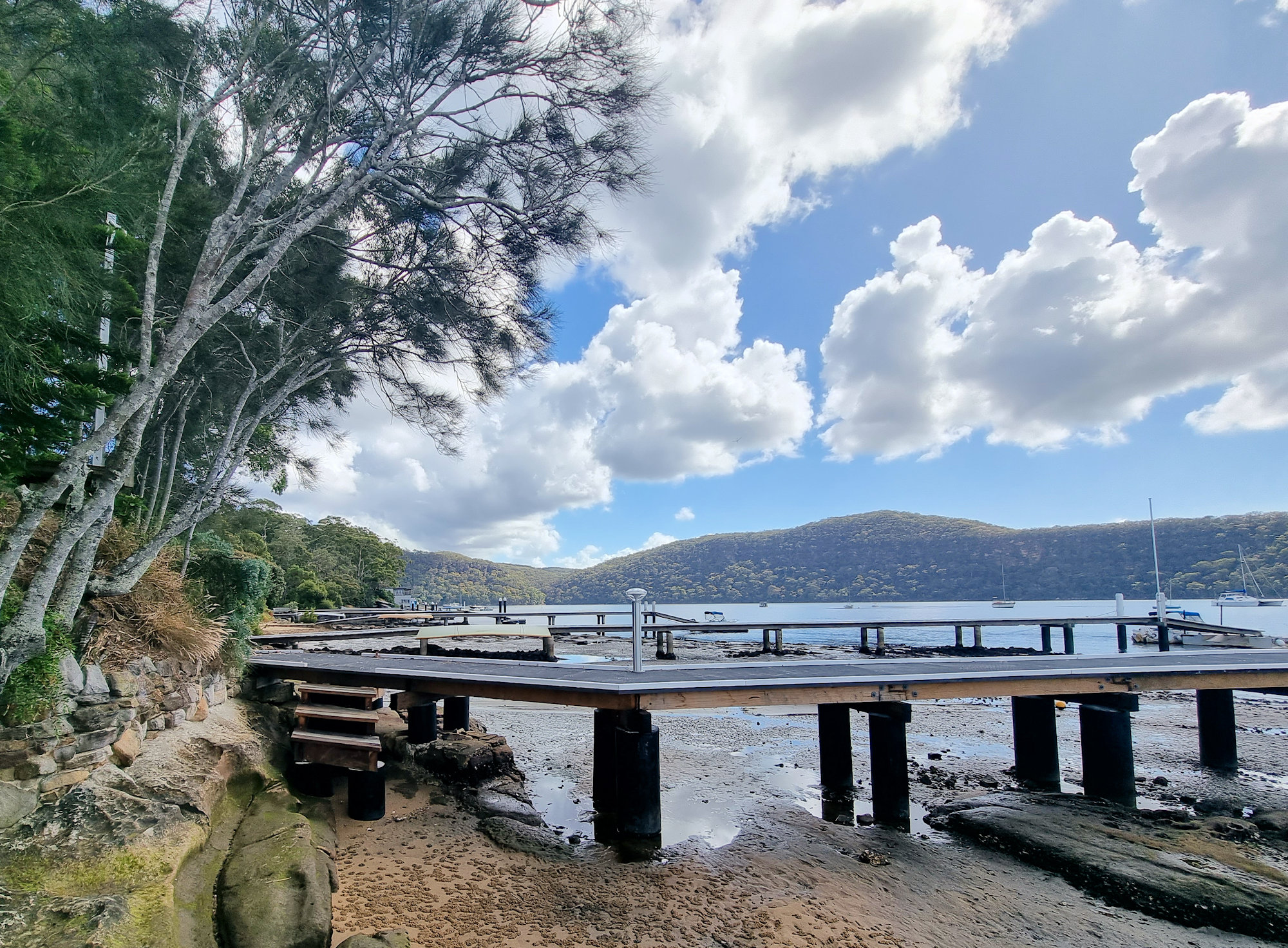 Dangar Island and Brooklyn Ferry - Destination's Journey