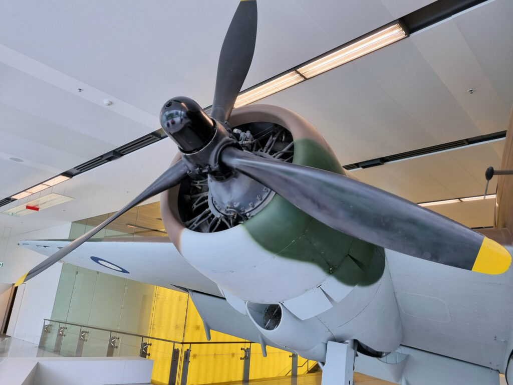 Canberra Airport Hudson Bomber - Destination's Journey