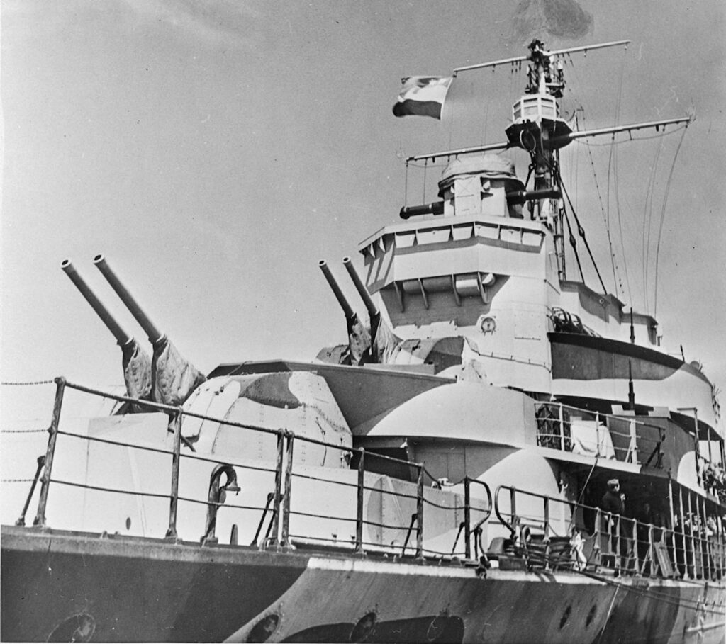 Netherlands Cruiser HNLMS Jacob van Heemskerck - Destination's Journey