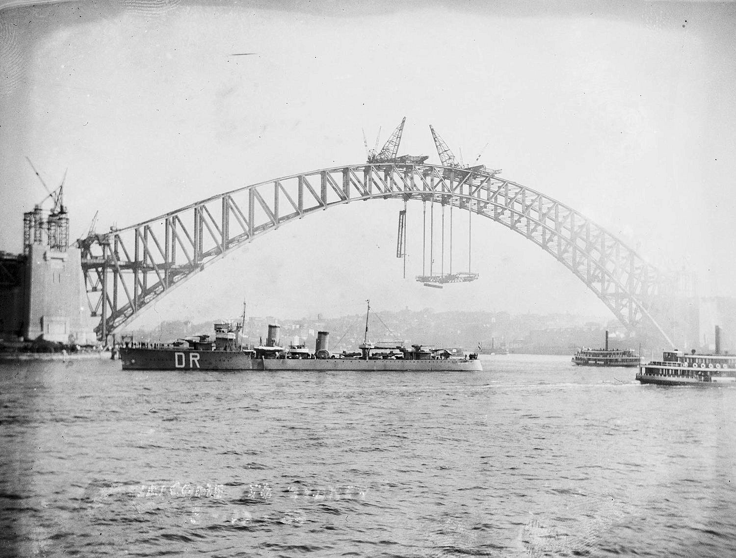 Netherlands Cruiser HNLMS Java - Destination's Journey