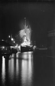 Netherlands Cruiser HNLMS Java - Destination's Journey