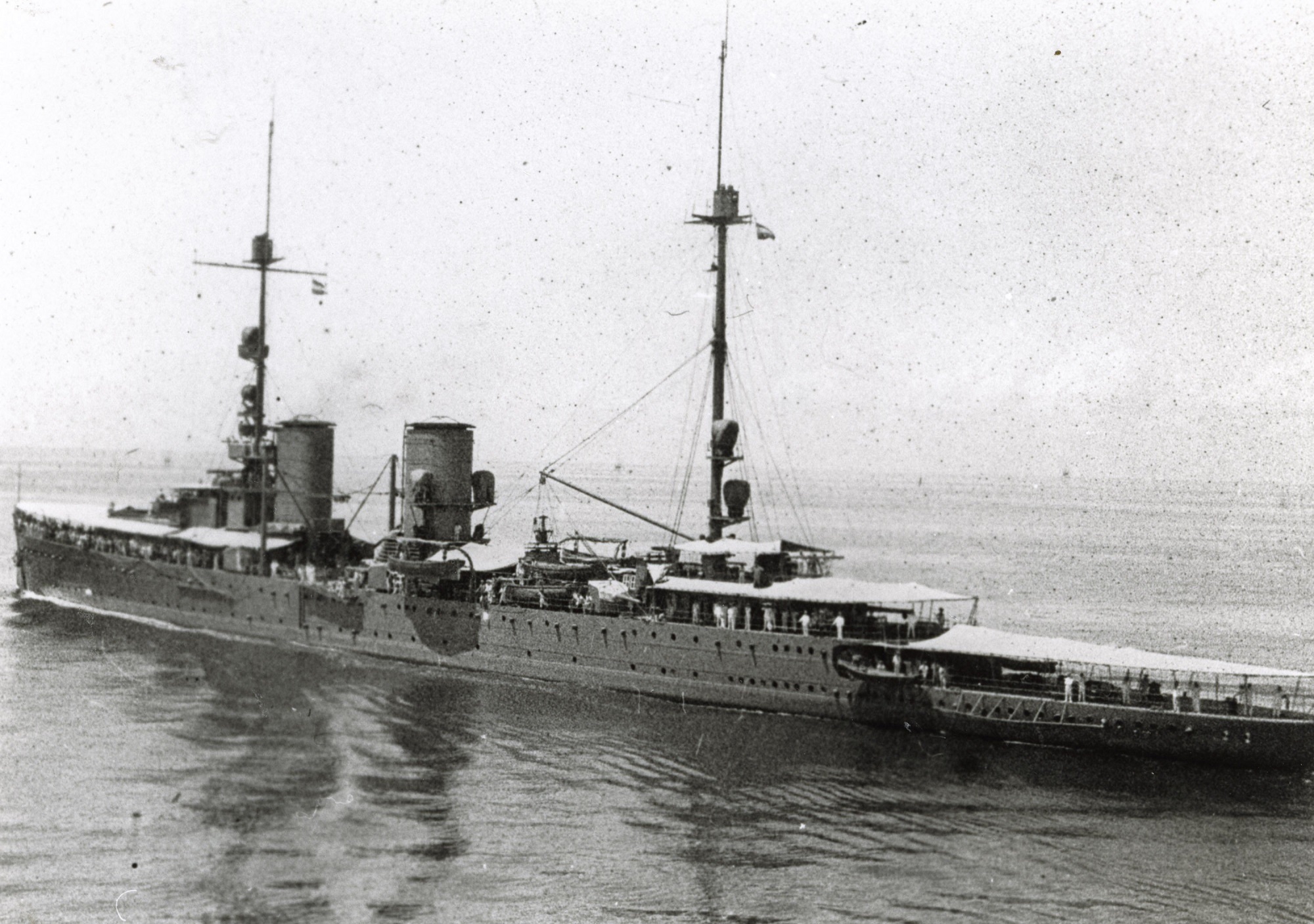 Netherlands Cruiser HNLMS Java - Destination's Journey