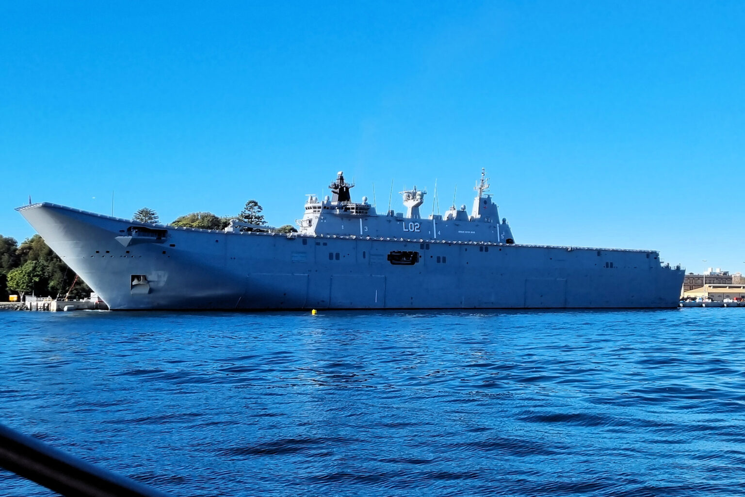 HMAS Canberra (III) L02 - Destination's Journey