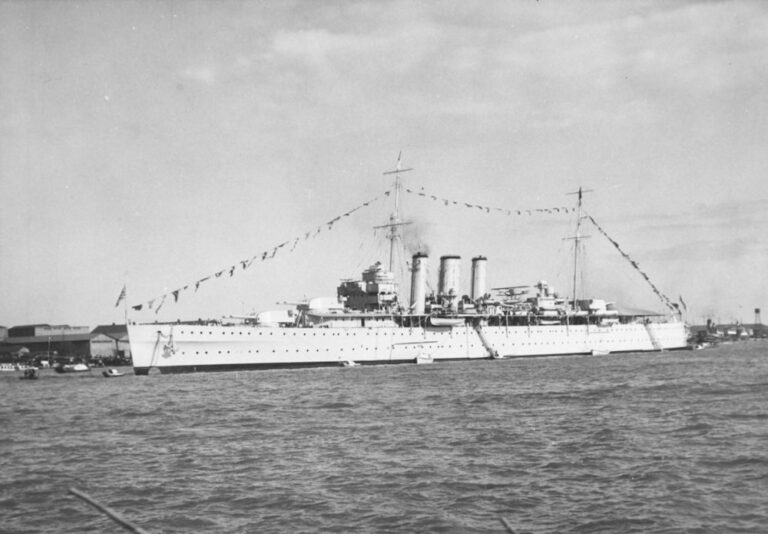 British Heavy Cruiser HMS Dorsetshire - Destination's Journey