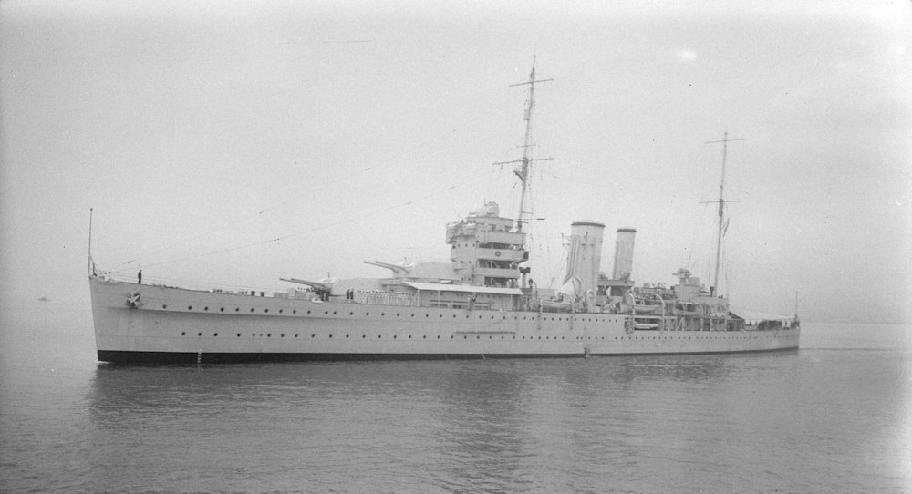 British Heavy Cruiser HMS York - Destination's Journey