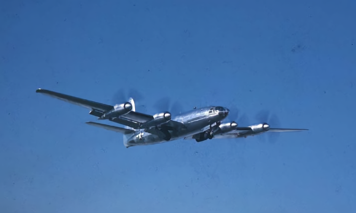 Republic XF-12 Rainbow - Destination's Journey