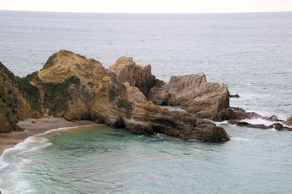 Horsehead Rock Wallaga Lake - Destination's Journey