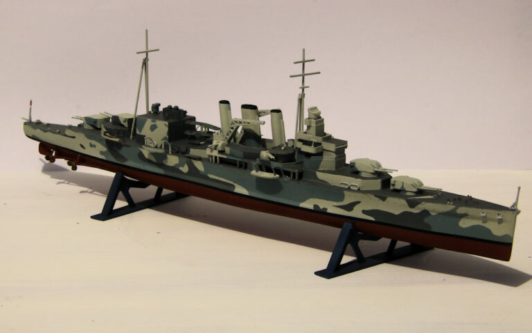 Airfix 1/600 Scale HMS Suffolk - Ready for Inspection - Maritime ...